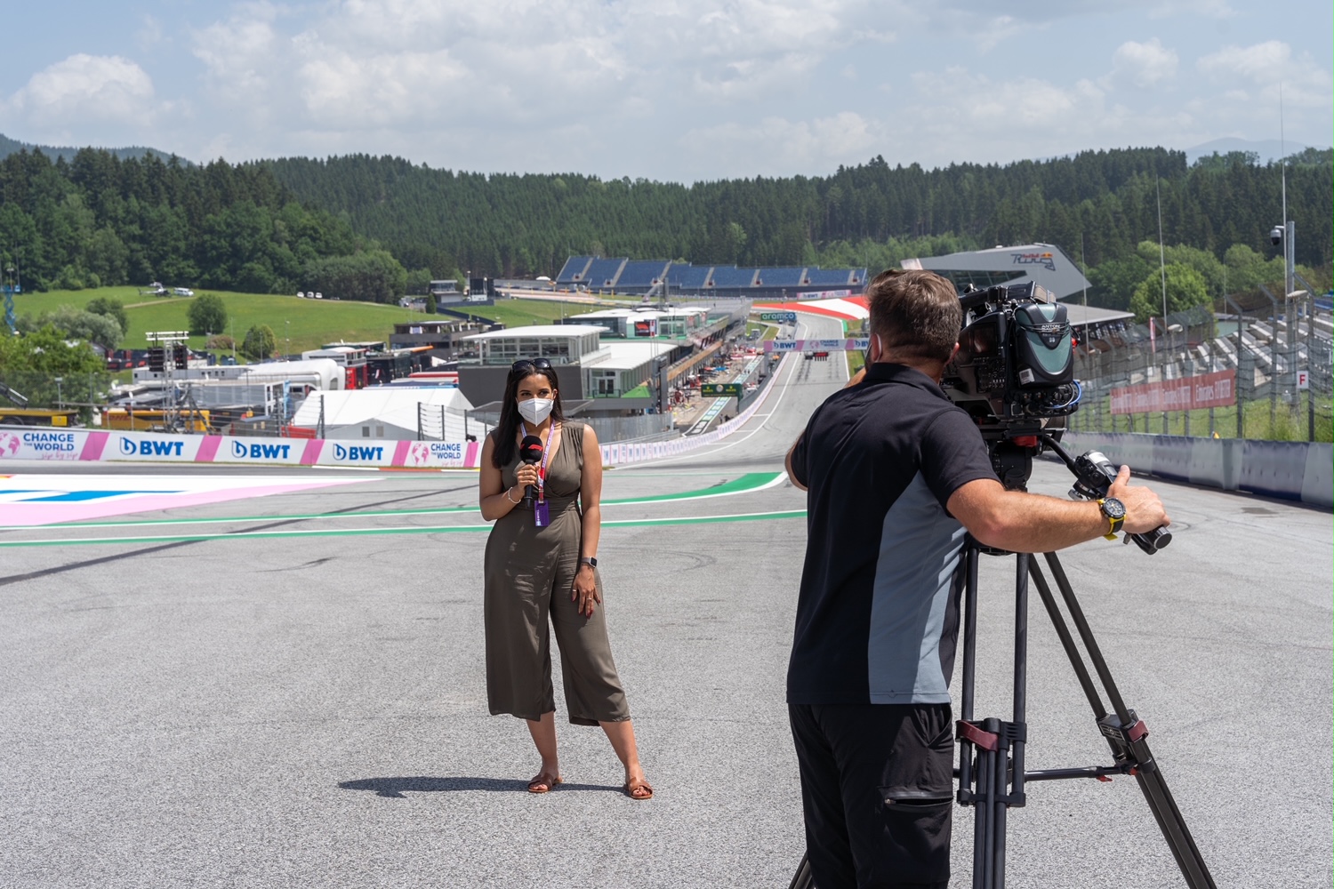 Meet Ariana Bravo, the face of ‘Track TV’ - Motorsport UK